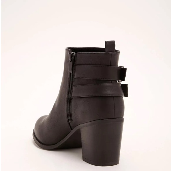 torrid | Shoes | Nwt Torrid Black Double Strap Heeled Ankle Boots ...